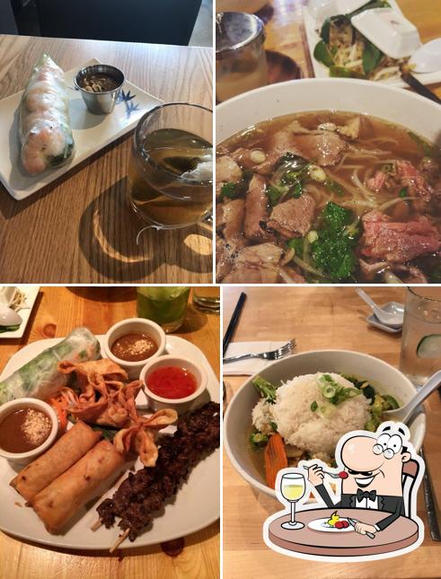 Huế Asian Kitchen, Milwaukee - Restaurant menu, prices and reviews