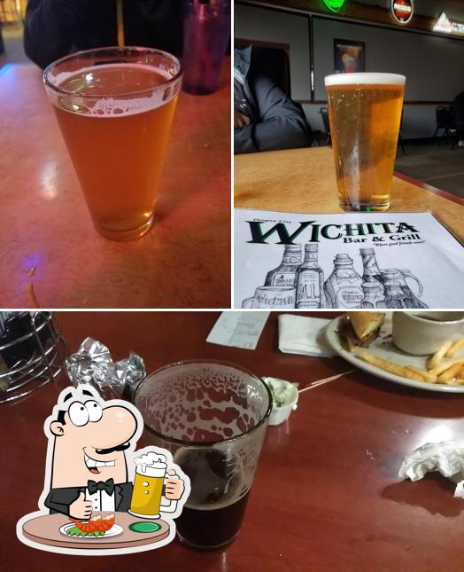 Wichita Bar & Grill, Oregon City - Restaurant menu, prices and reviews