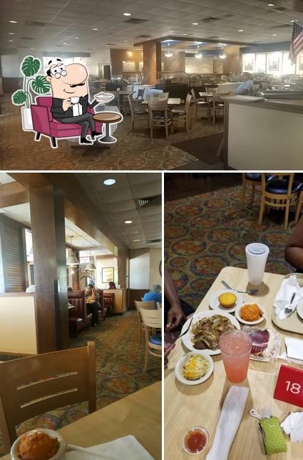 Piccadilly Cafeteria, 3216 University Blvd S in Jacksonville ...