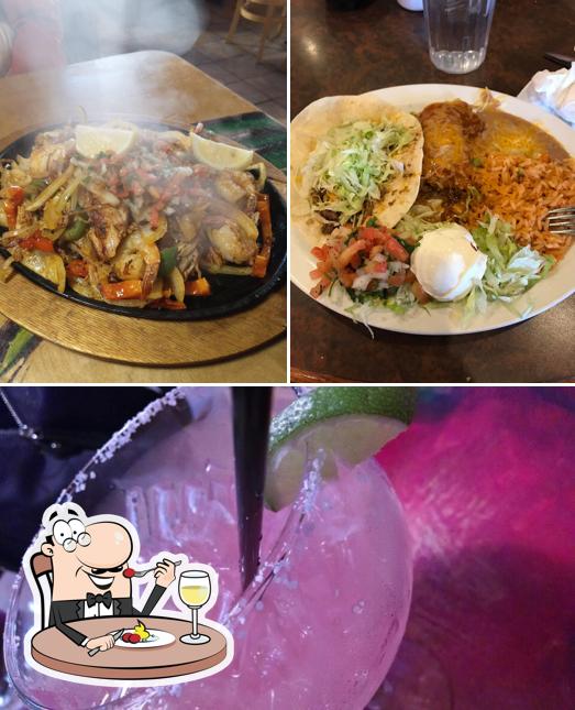 Solea Mexican Grill, Menasha - Restaurant menu, prices and reviews