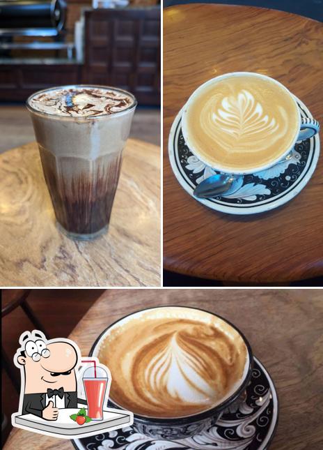 La Colombe Coffee Roasters, 319 Church St in New York City - Restaurant ...