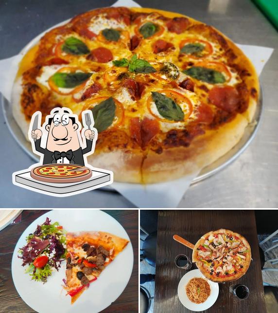 Augusto´s Pizzeria Artesanal, Tijuana - Restaurant menu and reviews