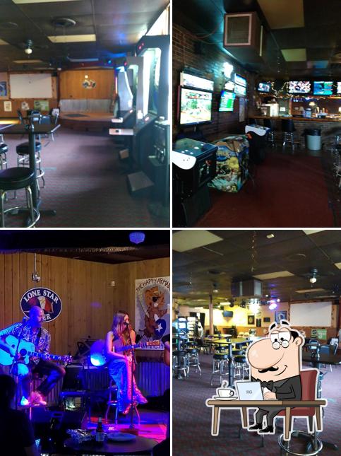 The Happy Armadillo, Everman - Restaurant menu, prices and reviews