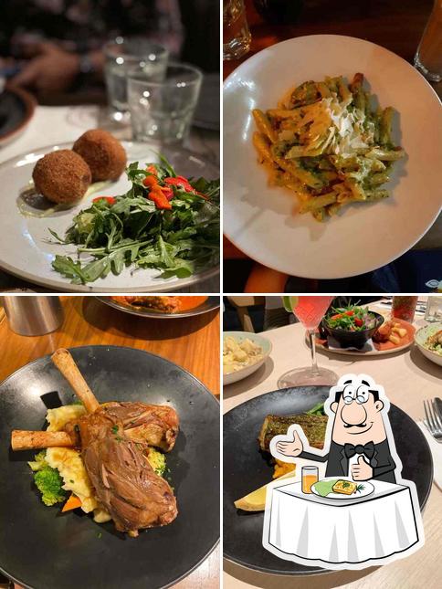 Max on Hardware in Melbourne - Restaurant menu and reviews