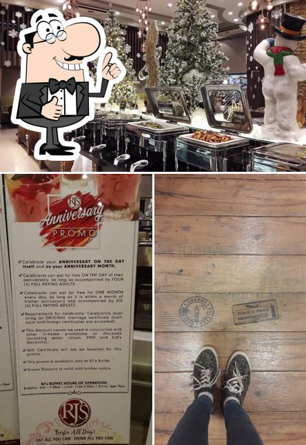 RJ’s Buffet, Naga - Restaurant menu, prices and reviews