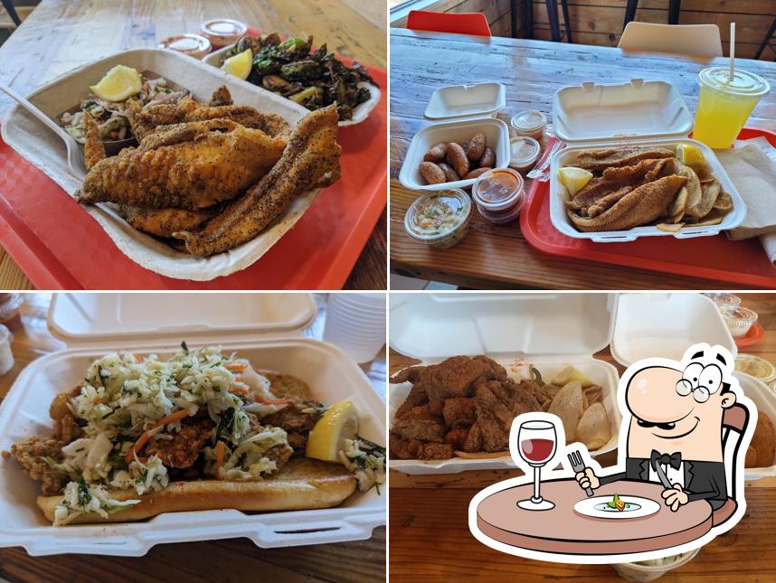 Saltbox Seafood Joint, 2637 Durham-Chapel Hill Blvd in Durham ...