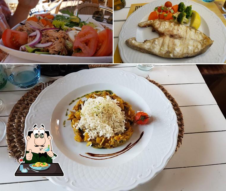 Caniço, Alvor - Restaurant menu, prices and reviews