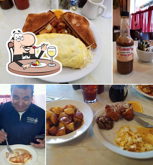 Tico's Breakfast & Lunch, Marina - Restaurant menu, prices and reviews