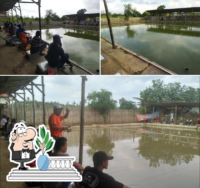 kolam pemancingan ikan mas "jagad" cafe, Metro - Restaurant reviews