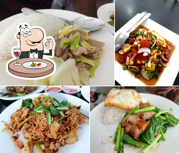 Tam Sang @BTS WONGWIANYAI restaurant, Bangkok - Restaurant reviews
