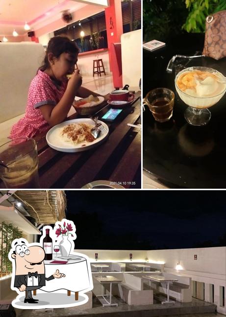 Skyhook Coffee Rooftop House and Kitchen cafe, East Jakarta ...