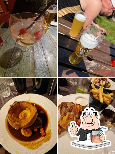 Old Cottage Lisvane in Cardiff - Restaurant menu and reviews
