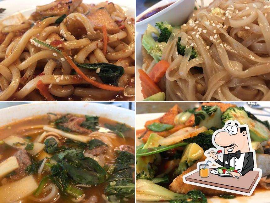 Red Thai, Phoenix - Restaurant menu, prices and reviews