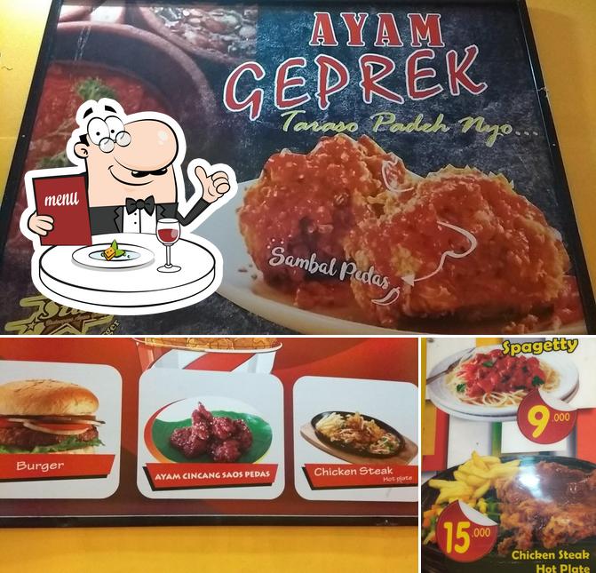 STAR CHICKEN & BURGER cafe, Padang, 393H+M2X - Restaurant reviews
