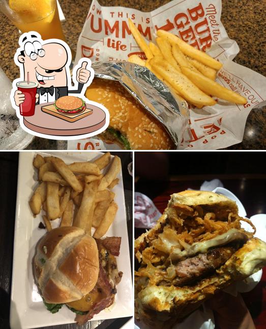 Red Robin Gourmet Burgers and Brews in Eugene - Restaurant menu and reviews