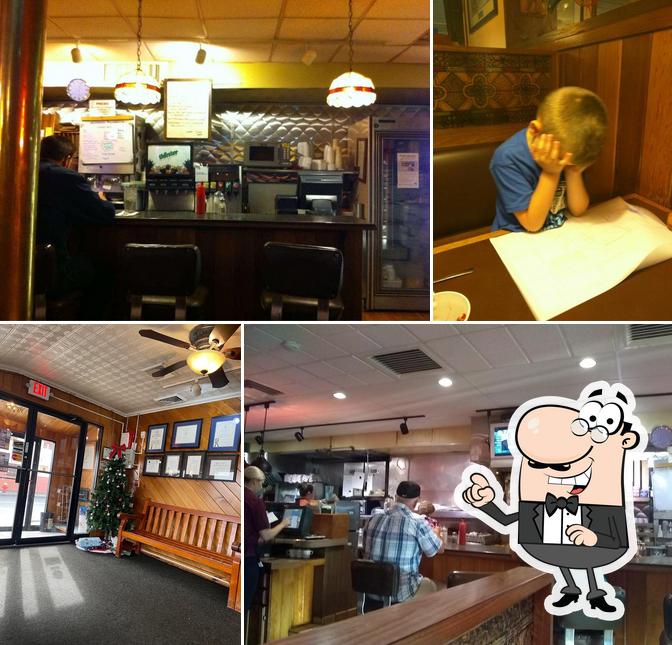 Lucky Strike Restaurant in Chicopee - Restaurant menu and reviews