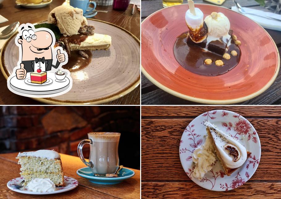 Top 5 restaurants with chicken wraps in Freckleton, november 2025 ...