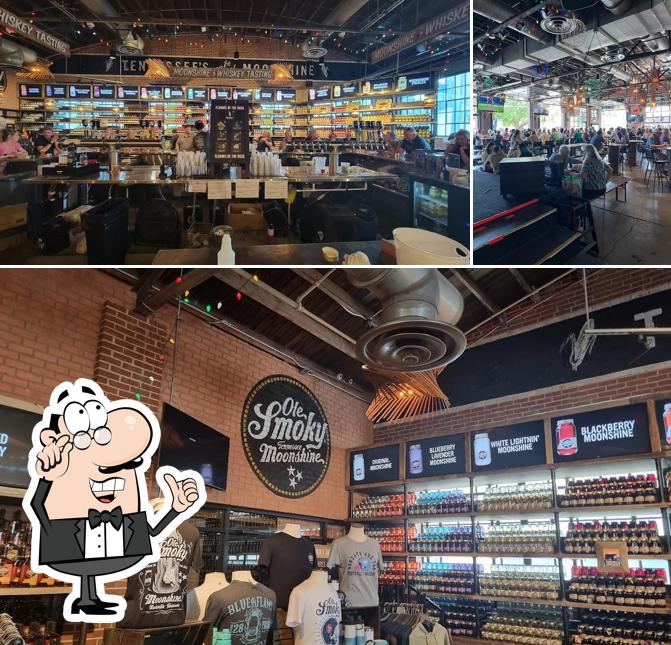 Ole Smoky Moonshine Distillery in Nashville - Restaurant reviews