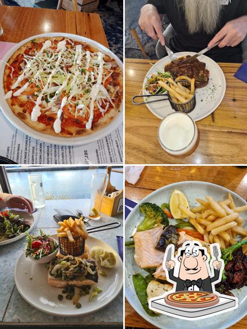 Sailmaster Tavern, North Haven - Restaurant menu, prices and reviews