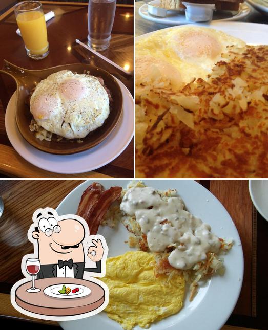 Sunshine Restaurant Inc in Chicago - Restaurant menu and reviews
