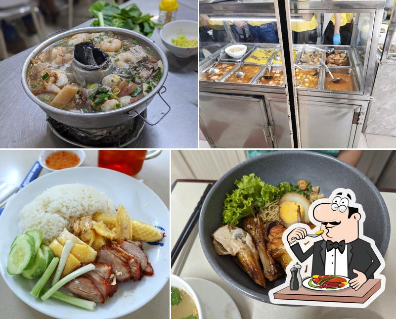 Dong Nguyen Chicken Rice restaurant, Ho Chi Minh City, 801 Đ. Nguyễn ...