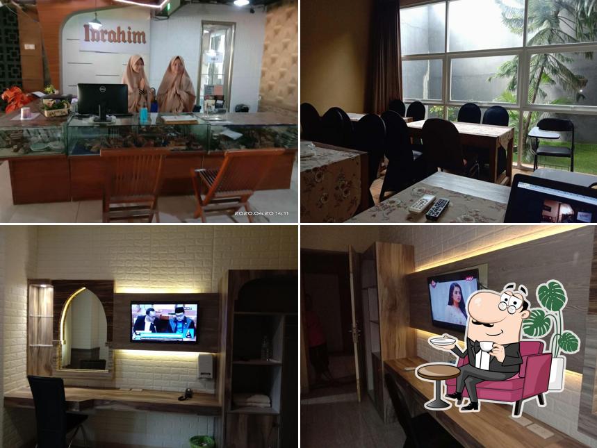 Hotel Ibrahim Syariah Simpang Lima, Semarang - Menú del restaurante ...