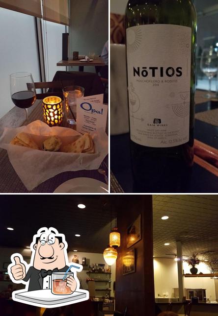 Taki's Greek Kitchen in Avon Lake - Restaurant menu and reviews