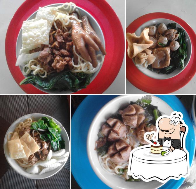 BAKSO SOLO & MIE AYAM BRINGIN restaurant, Surabaya - Restaurant reviews