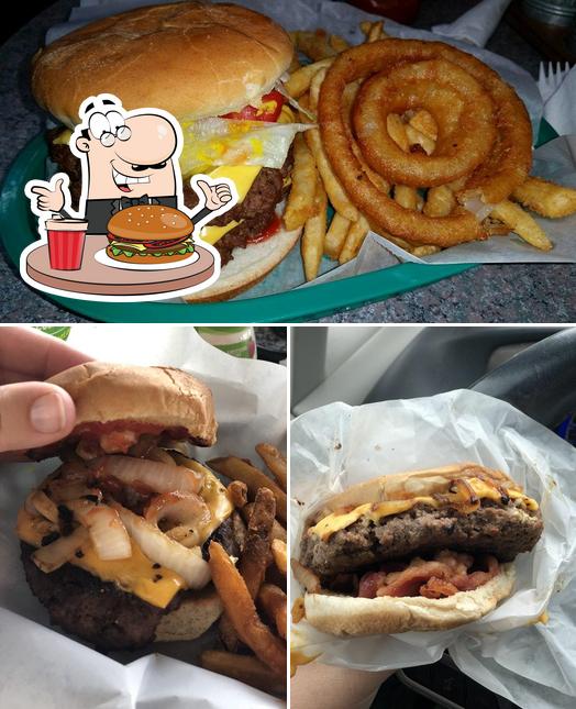 Janette's Super Burger, 1473 Indian Hut Rd in USA - Restaurant reviews