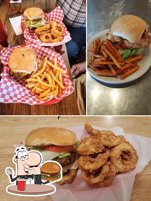 Original Lercys, 2122 TX-124 in Stowell - Restaurant reviews
