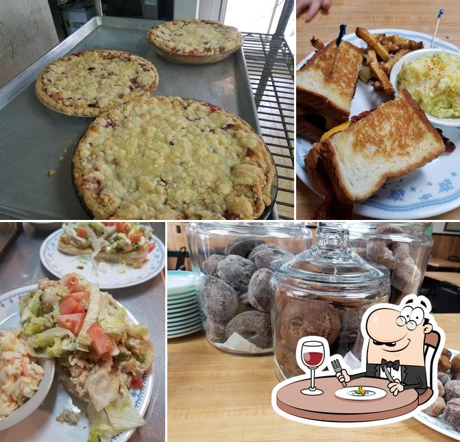 Mapleton Diner, Mapleton - Restaurant menu, prices and reviews