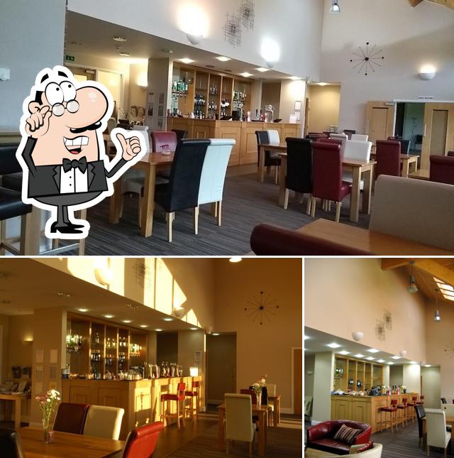 Mount Pleasant Golf Club and Course, Henlow - Restaurant menu, prices ...