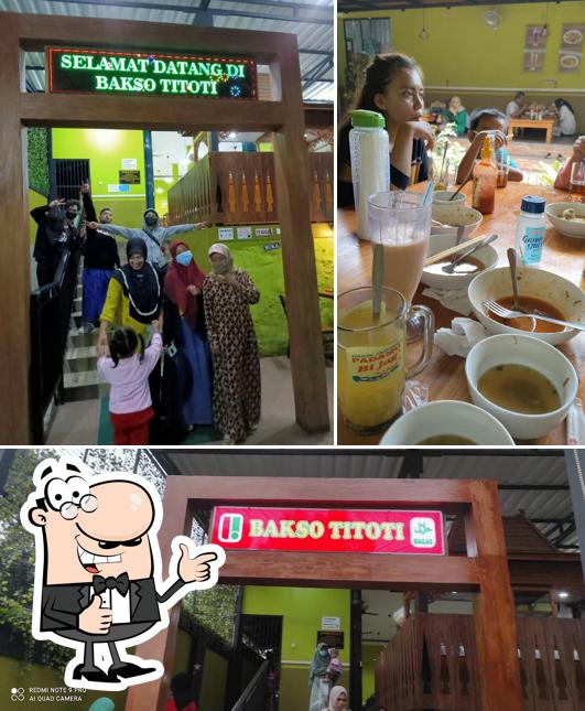 BAKSO TITOTI loji restaurant, Bogor, CQ7C+XHV - Restaurant reviews