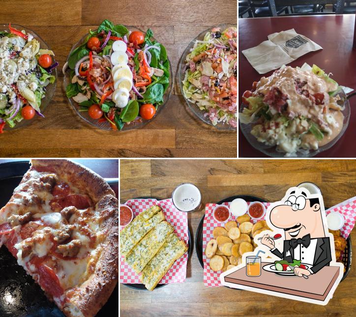 Top 5 restaurants with philly cheesesteaks in Coos Bay, may 2025 ...