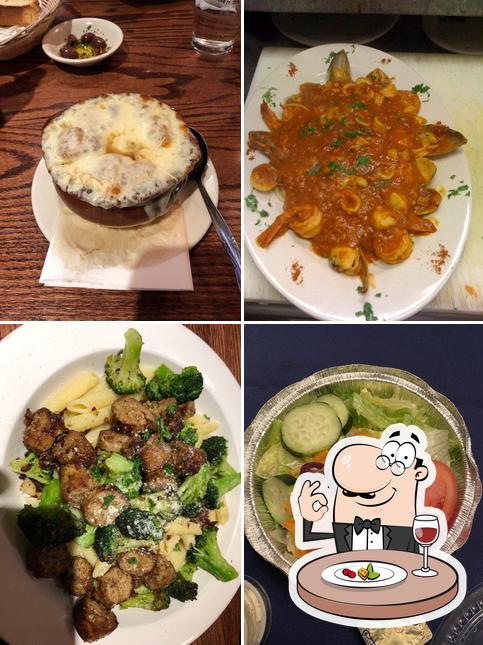 Menu of Hometown Pizza & Restaurant, Wallingford - reviews and ratings