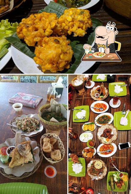 Saung Sunda Sawargi restaurant, Batam, 42JR+QHP - Restaurant reviews