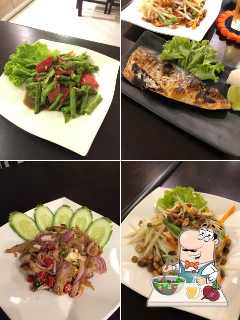 Tomodachi restaurant, Bangkok, 24/13 Sukhumvit 69 Alley - Restaurant ...