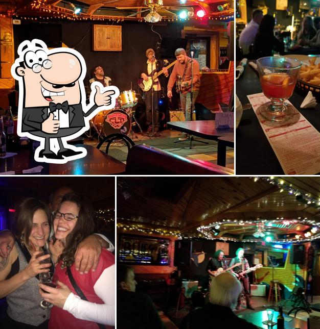 Blue Goose Inn, Saint Clair Shores - Restaurant menu, prices and reviews