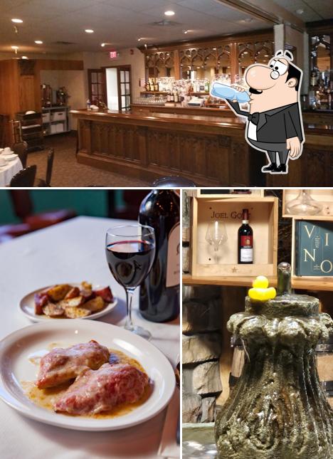 Lino's in Rockford - Restaurant reviews