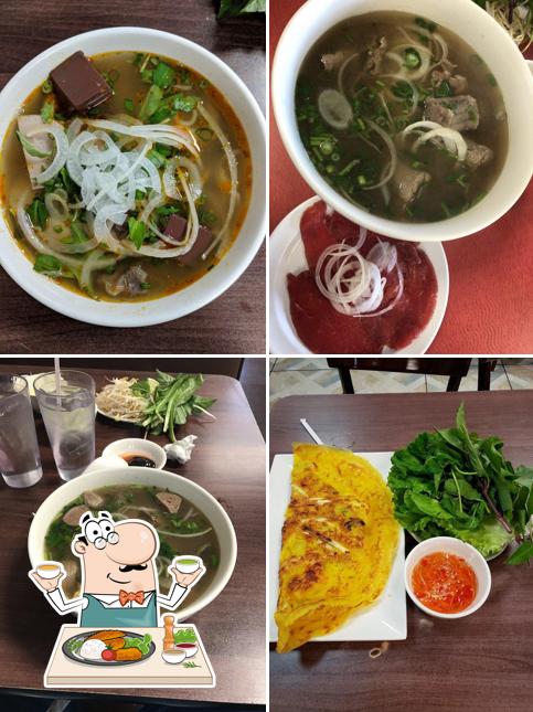 Pho Con Bo, Houston - Restaurant menu, prices and reviews