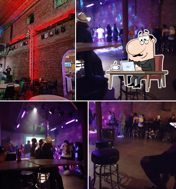 The Vault at Capone’s in Johnson City - Restaurant menu and reviews
