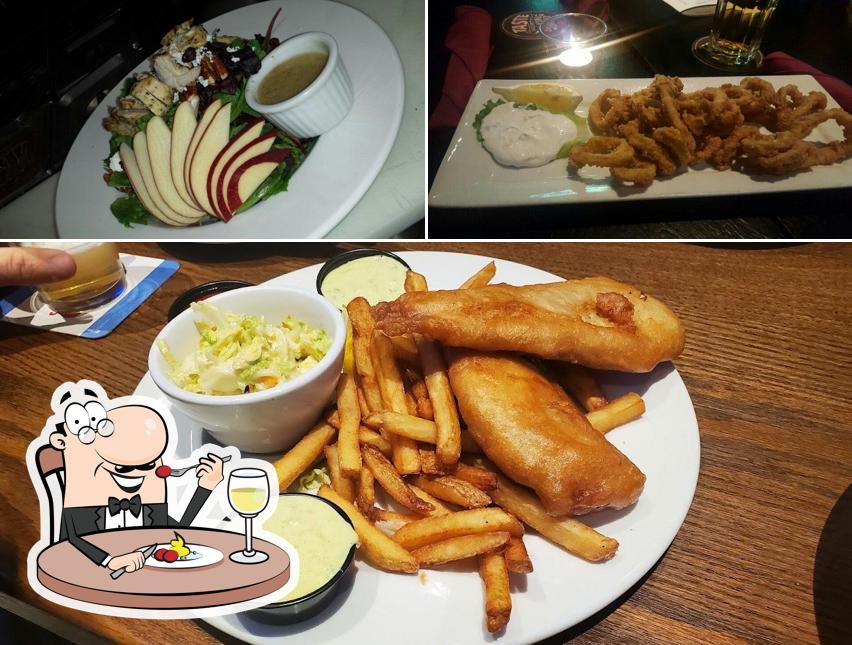 Fox & Fiddle Danforth, Toronto - Restaurant menu, prices and reviews