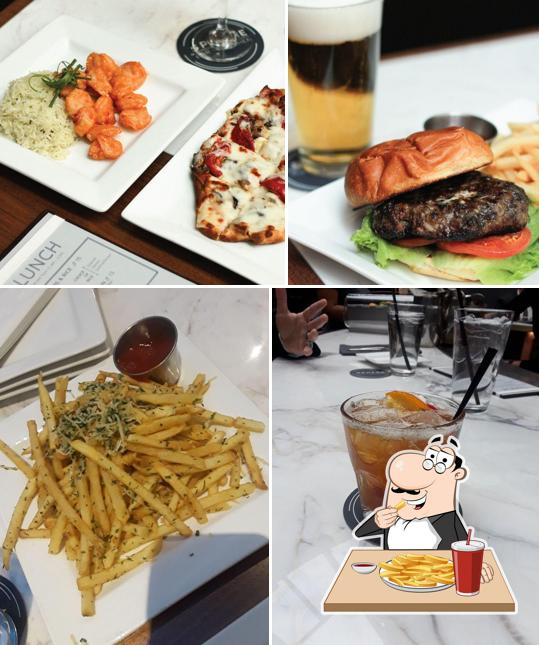 Sphere Restaurant & Bar, Minneapolis - Restaurant menu, prices and reviews