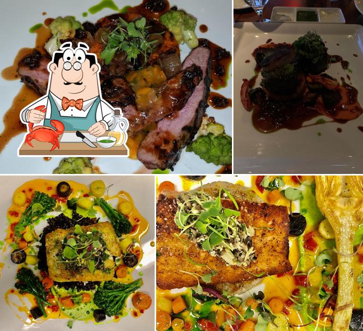 Different Pointe of View, Phoenix - Restaurant menu, prices and reviews