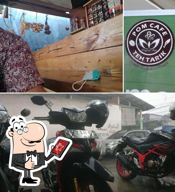Pom Cafe, Surabaya - Restaurant reviews