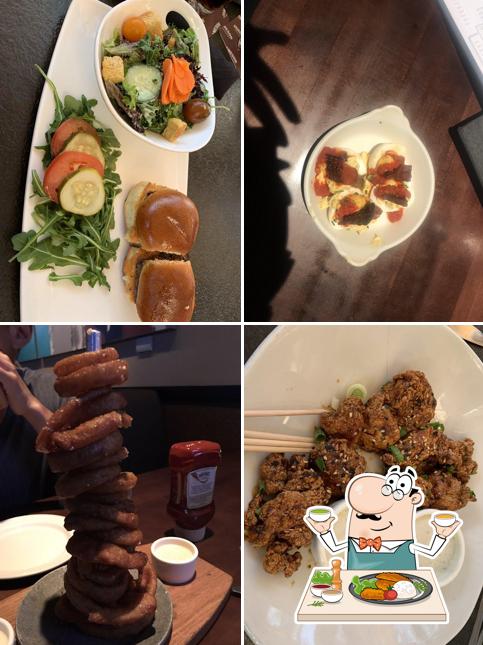 Yard House, 21001 N Tatum Blvd in Phoenix - Restaurant menu and reviews