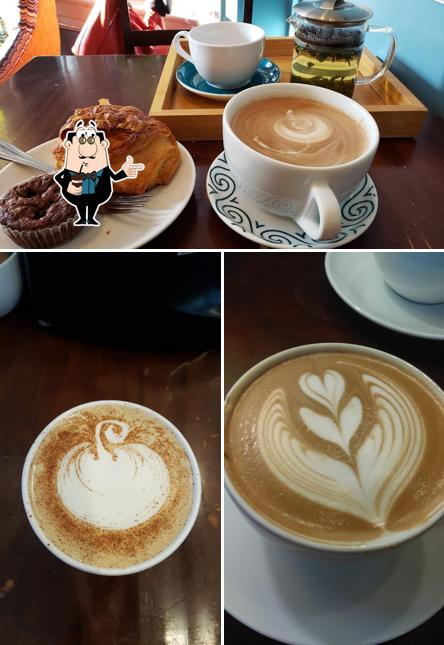 Sweet Donkey Coffee in Roanoke - Restaurant menu and reviews