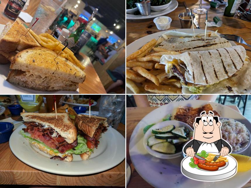 Lures Bar & Grill in Jensen Beach - Restaurant reviews