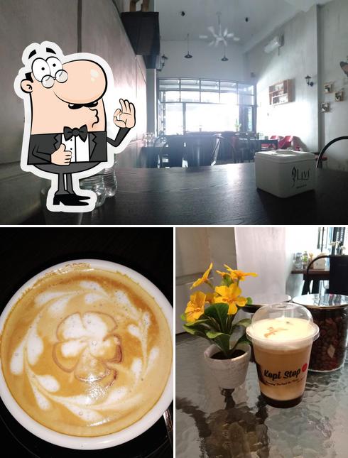 Kopi Stop cafe, Medan - Restaurant reviews