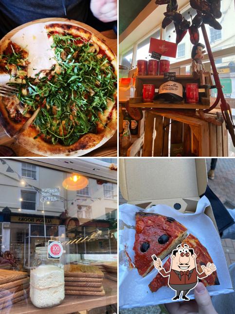 MONELLIS Sourdough Gourmet Pizza in Hastings - Restaurant menu and reviews